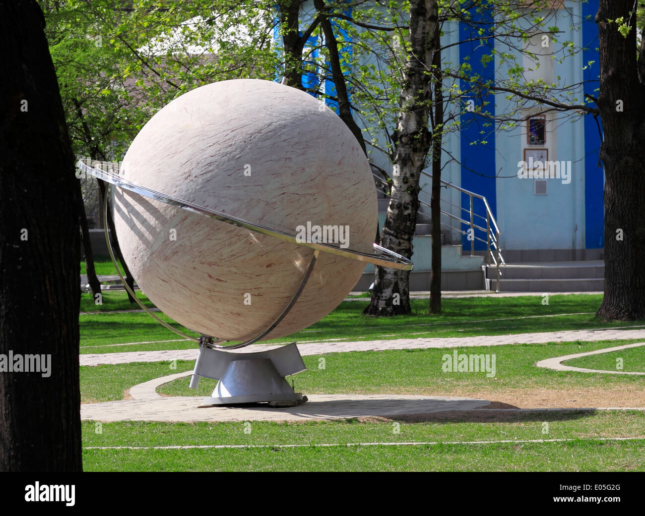 Moscow sokolniki park hi-res stock photography and images - Alamy