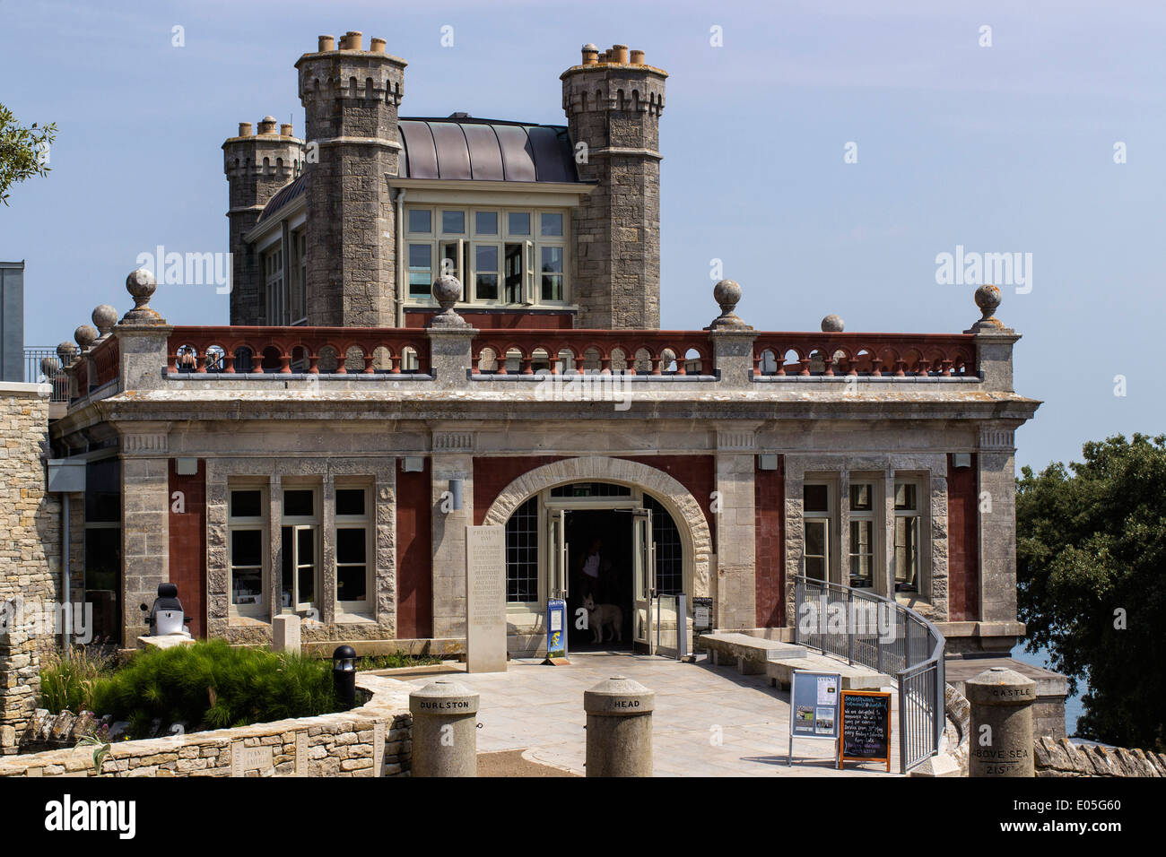 Durlston Castle Entrance, Durlston Country Park, Isle of Purbeck ...