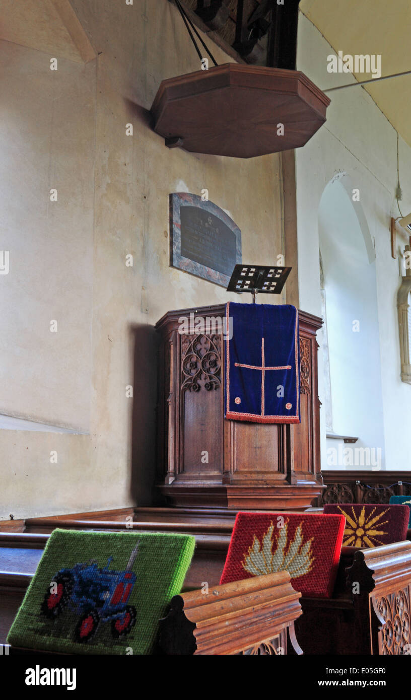 View pulpit sounding board in hi-res stock photography and images - Alamy