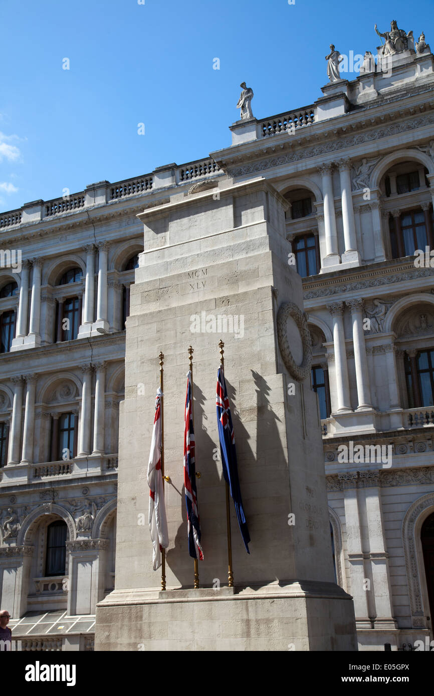 Cenotaph on Whitehall - London SW1 - UK Stock Photo - Alamy