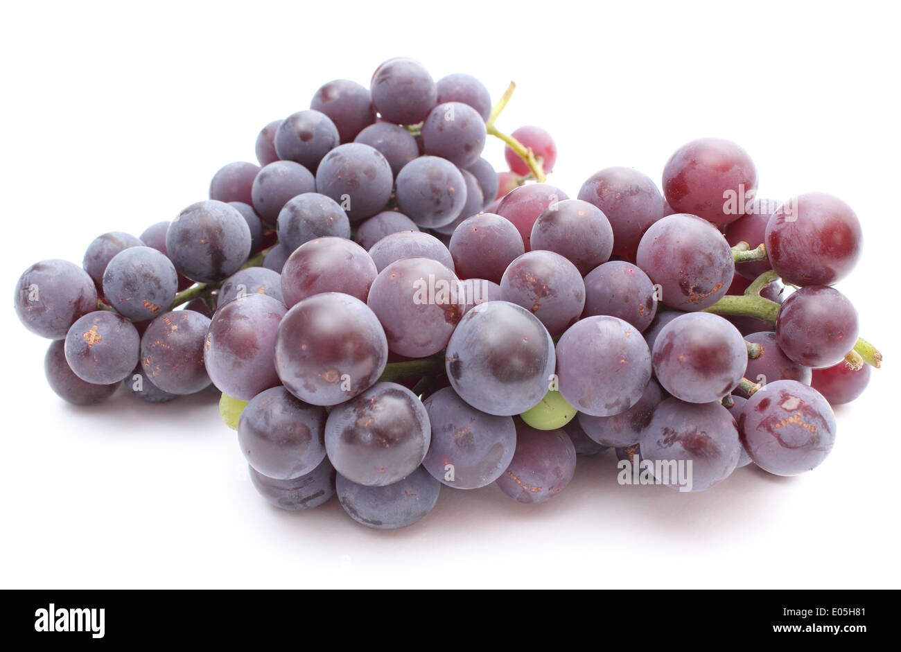 Fresh and natural grapes isolated on white background Stock Photo - Alamy