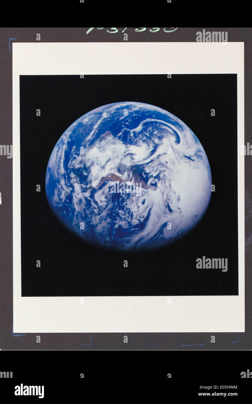 NASA's Galileo spacecraft captured a historic image of Earth as it ...