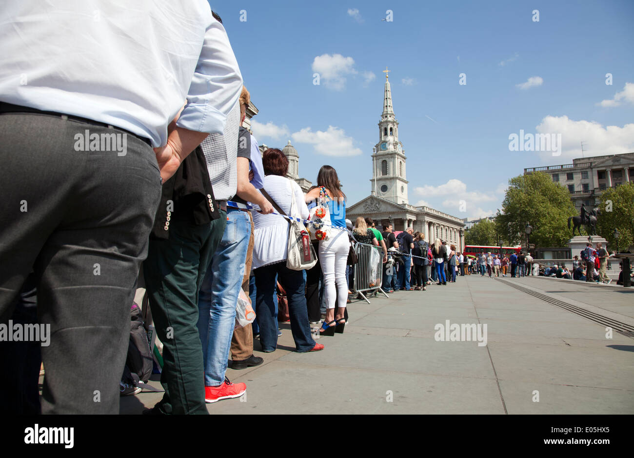 Queues Of People Stock Photos & Queues Of People Stock Images - Alamy