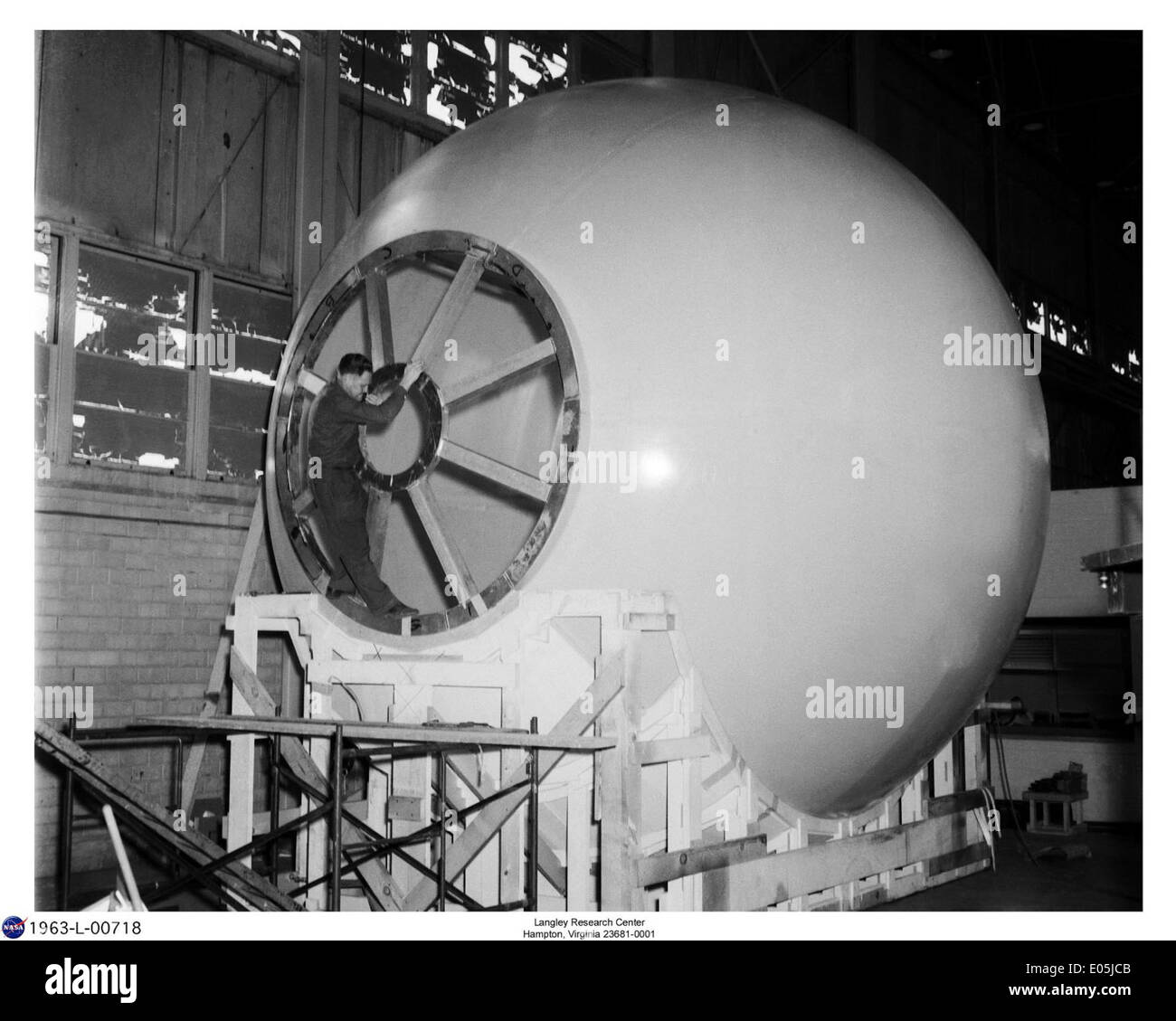 Train simulation systems hi-res stock photography and images - Alamy