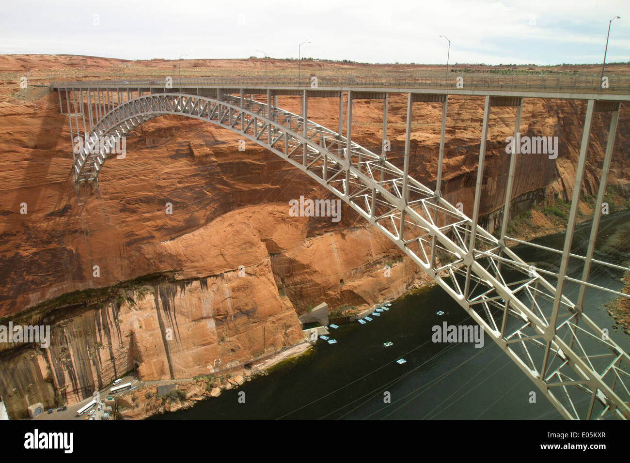 Glen canyon bridge over colorado river hi-res stock photography and ...
