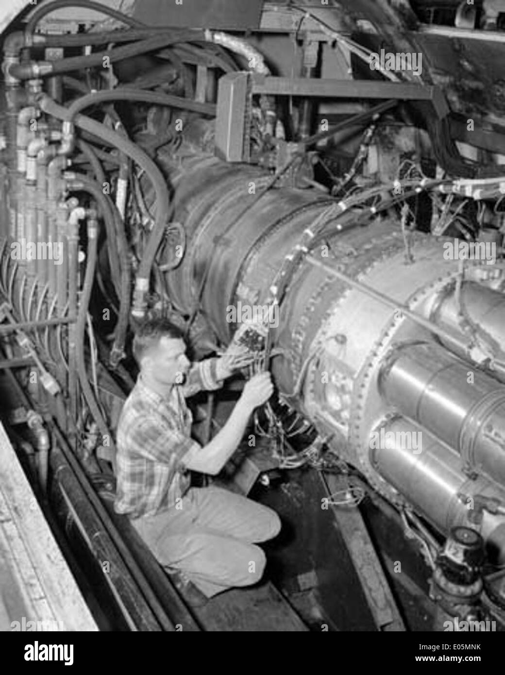 The General Electric J-47 jet engine, developed by NASA's Glenn ...