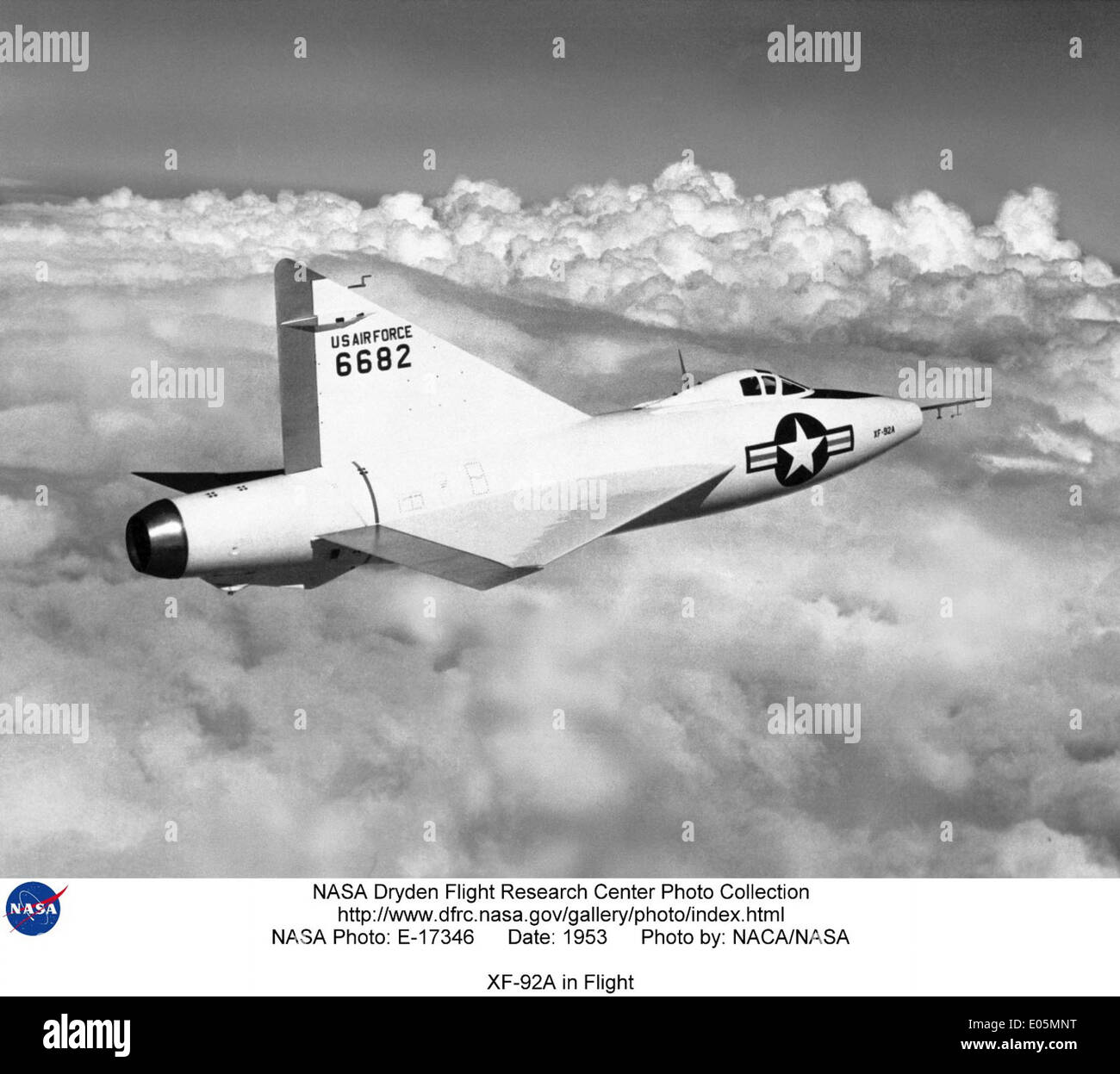XF-92A in Flight Stock Photo - Alamy