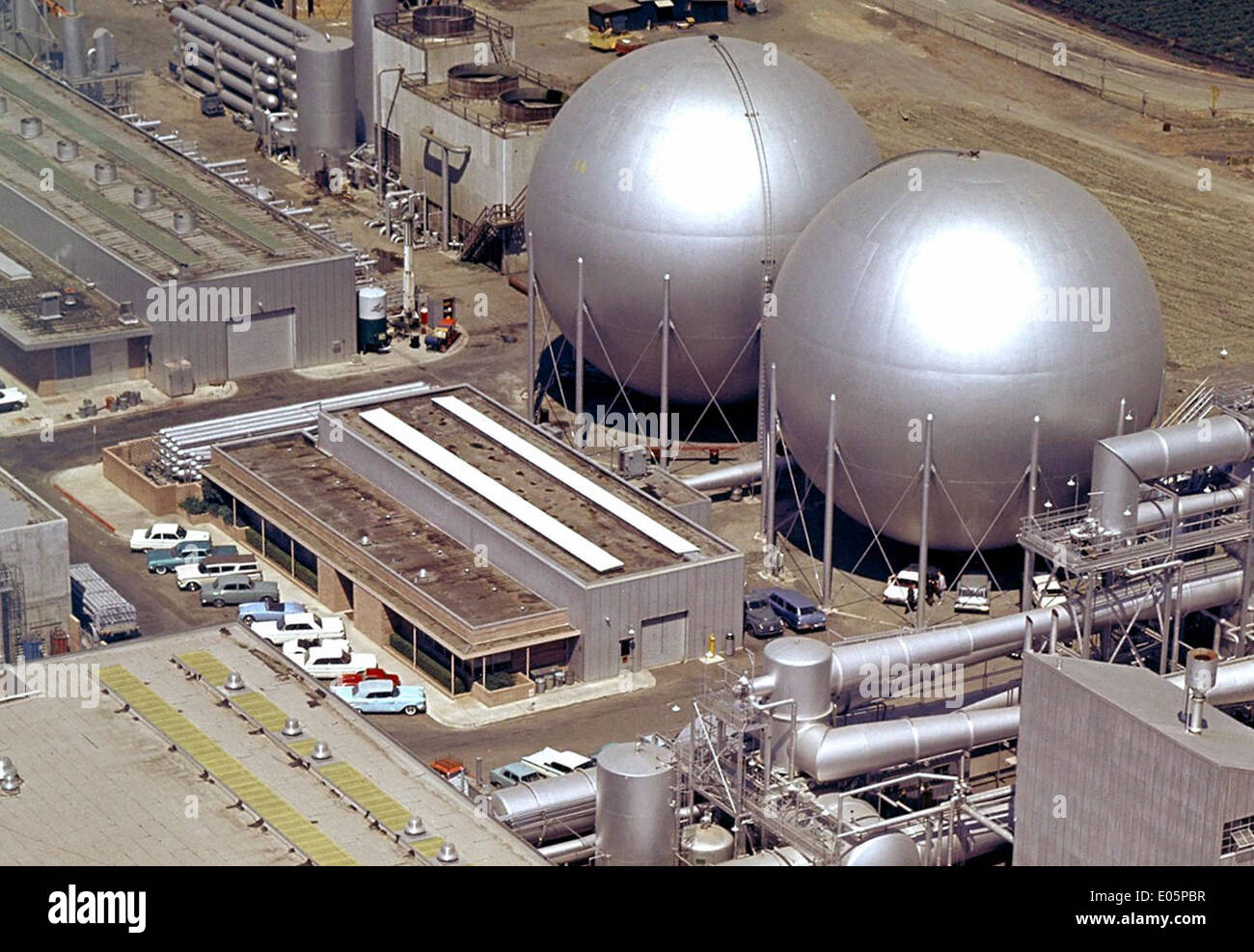 The Hypersonic Helium Tunnel is a research facility used for testing ...