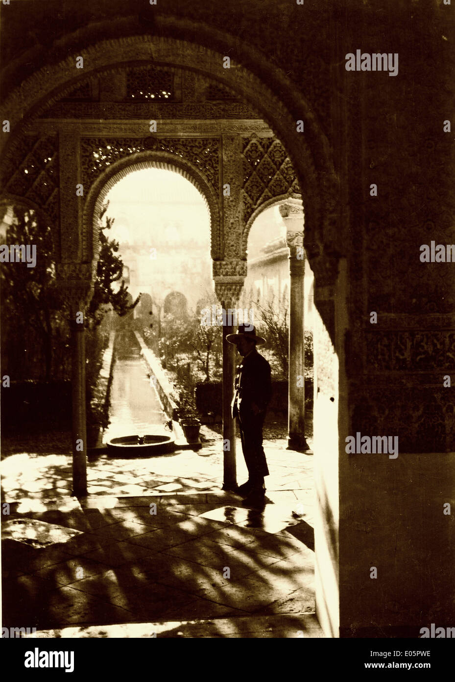 Spain 1930s hi-res stock photography and images - Alamy