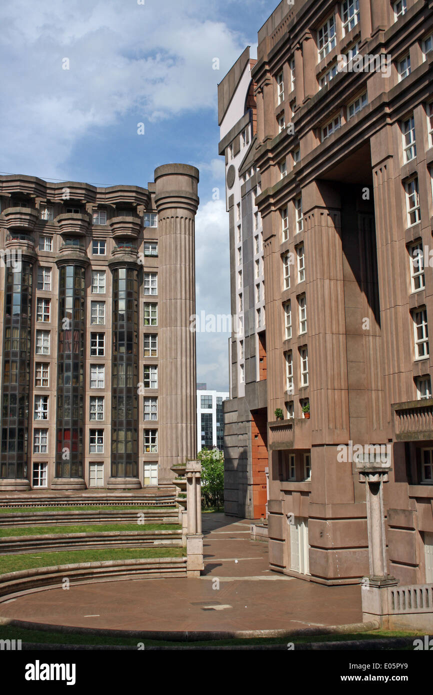 Les Espaces d'Abraxas, Ricardo Bofill, Paris Stock Photo - Alamy