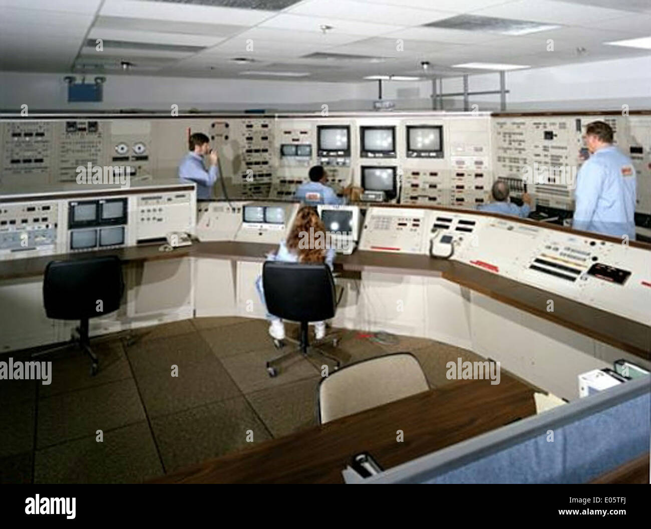 The National Transonic Facility at NASA conducts aerodynamic research ...