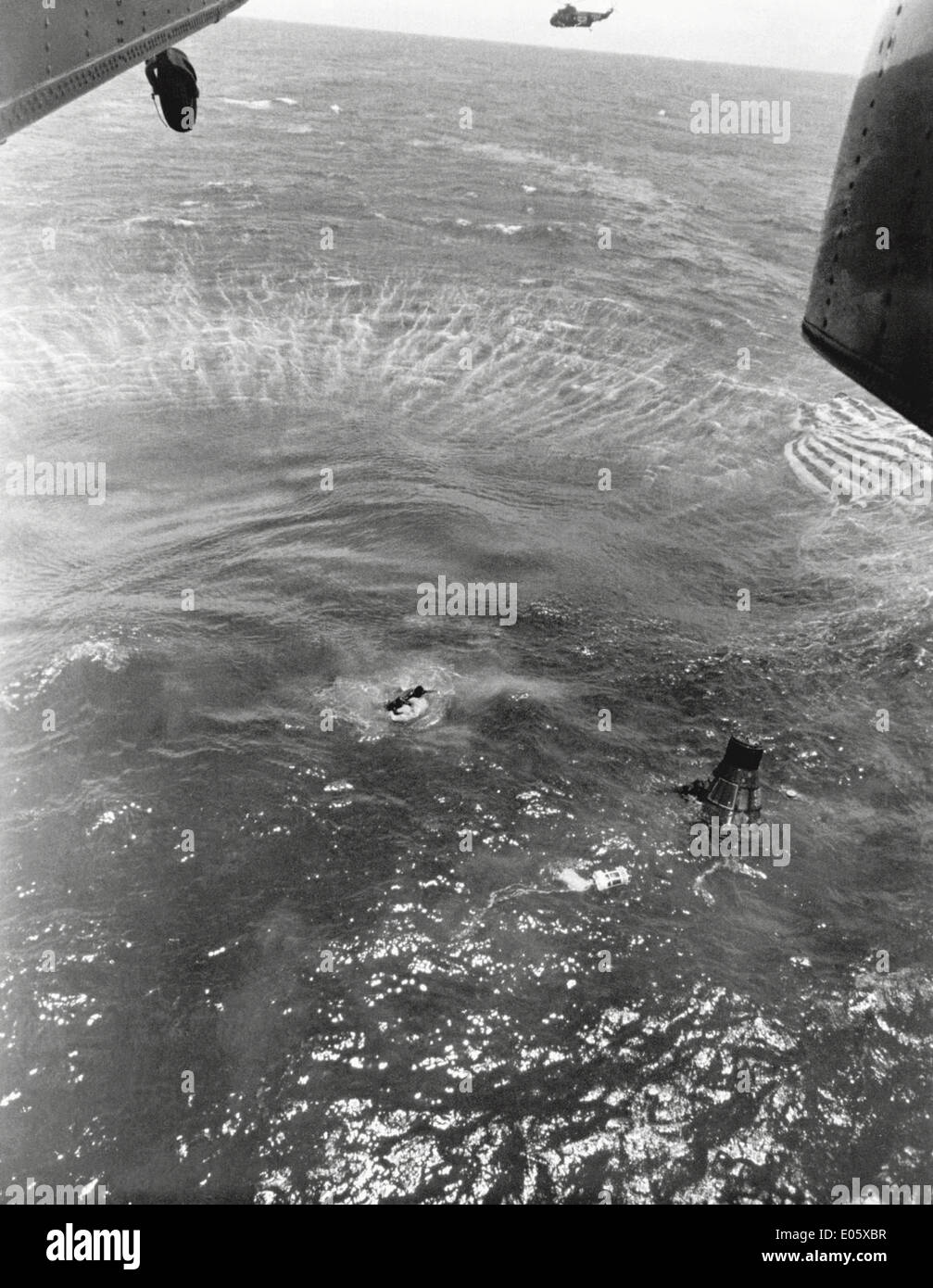 Frogmen navy hi-res stock photography and images - Alamy