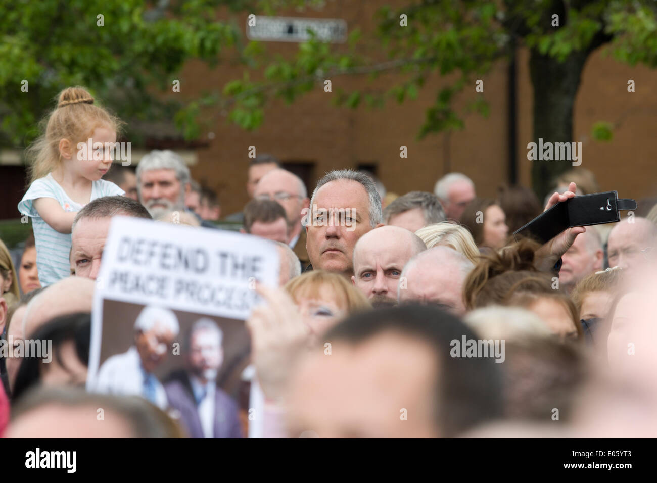 Divis Street, Belfast, Northern Ireland, UK. 3rd May 2014.Seanna Walsh ...