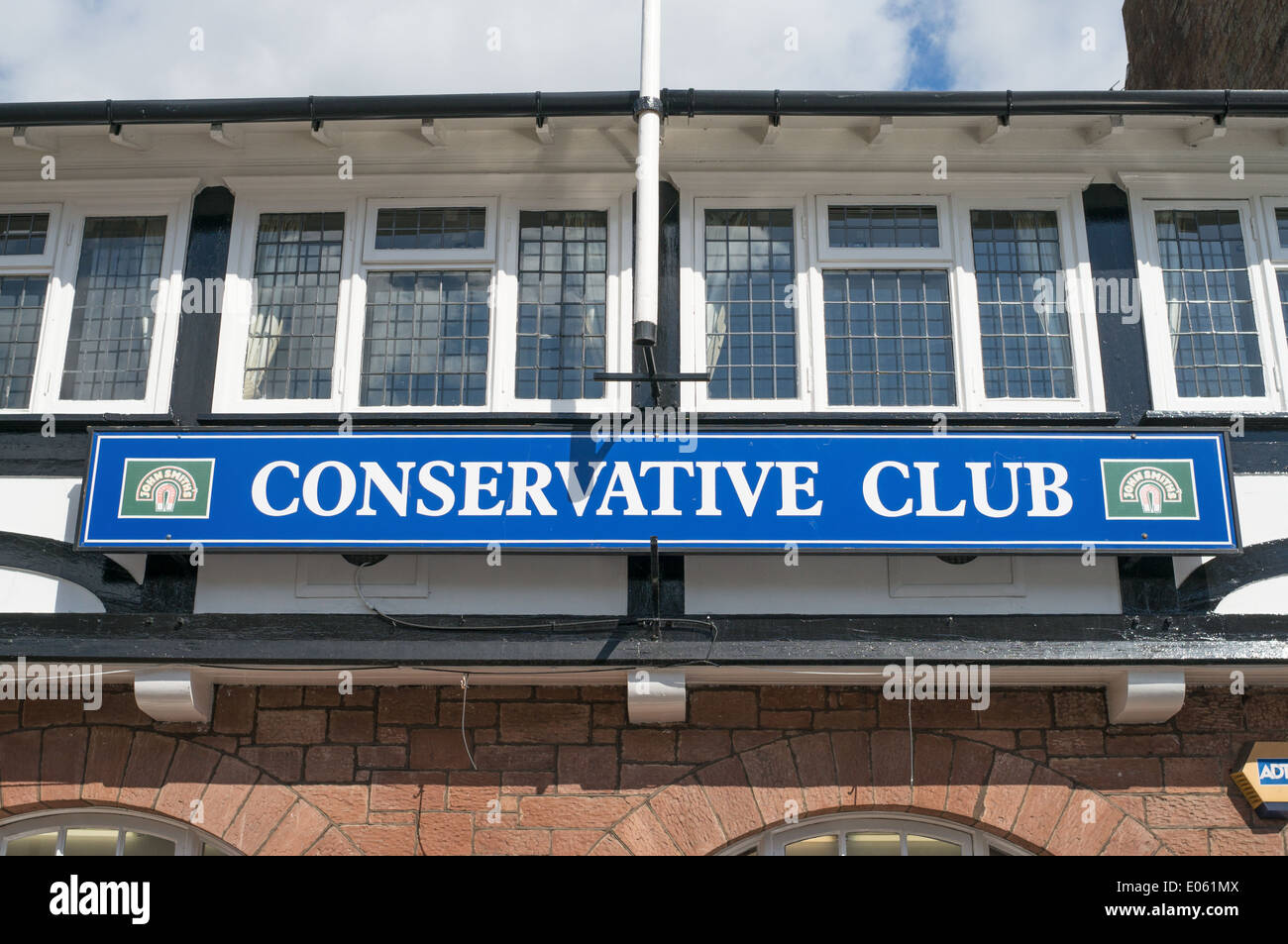 Conservative Club Sign Hi res Stock Photography And Images Alamy Conservative Club Sign Hi res Stock Photography And Images Alamy