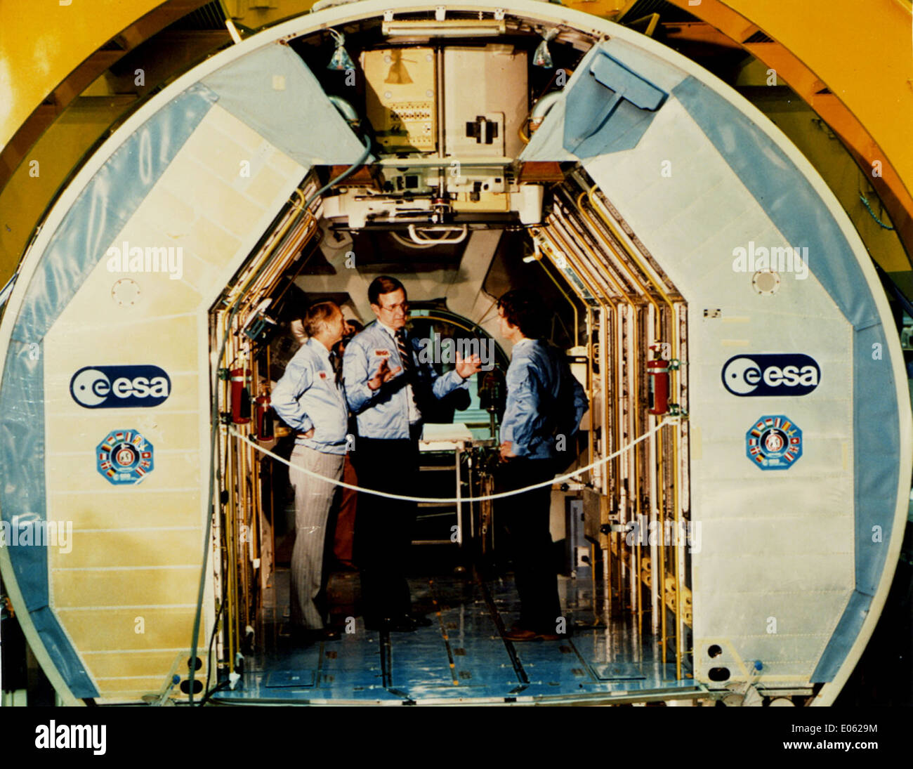 President george bush meets hi-res stock photography and images - Alamy
