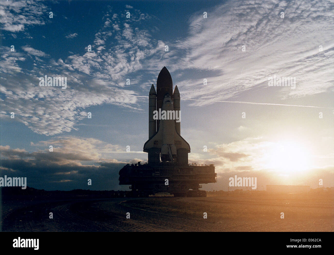 Sts 83 flight crew hi-res stock photography and images - Alamy