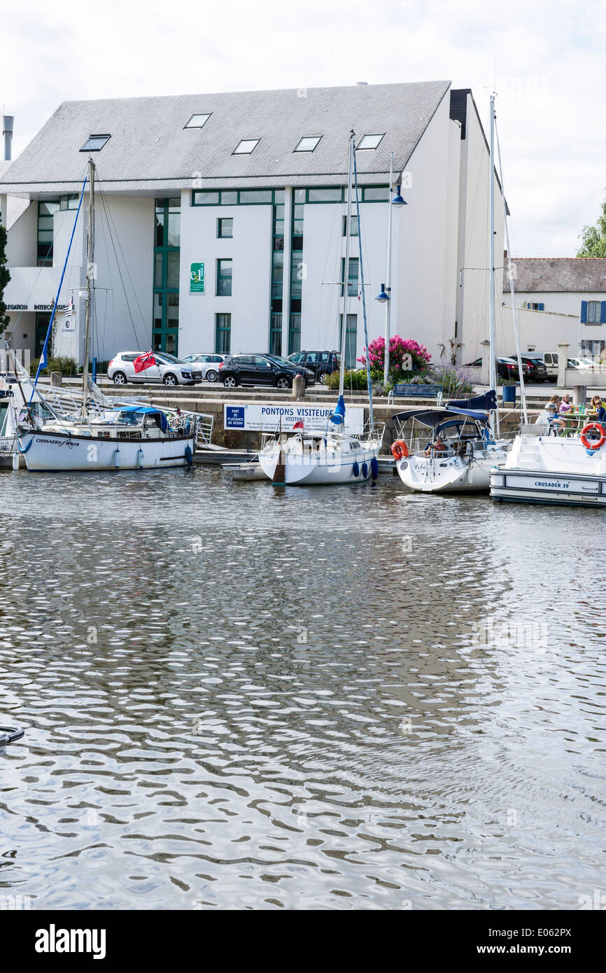 Ridgeway marine hi-res stock photography and images - Alamy