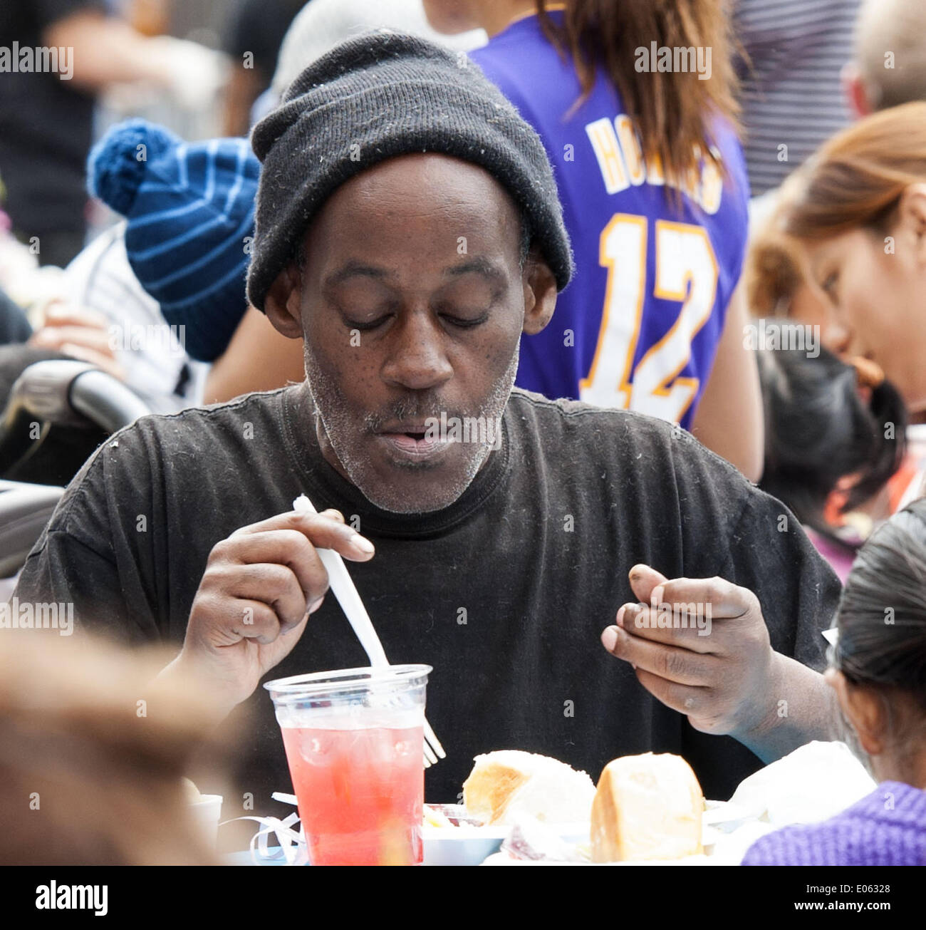 Eating quietly hi-res stock photography and images - Alamy