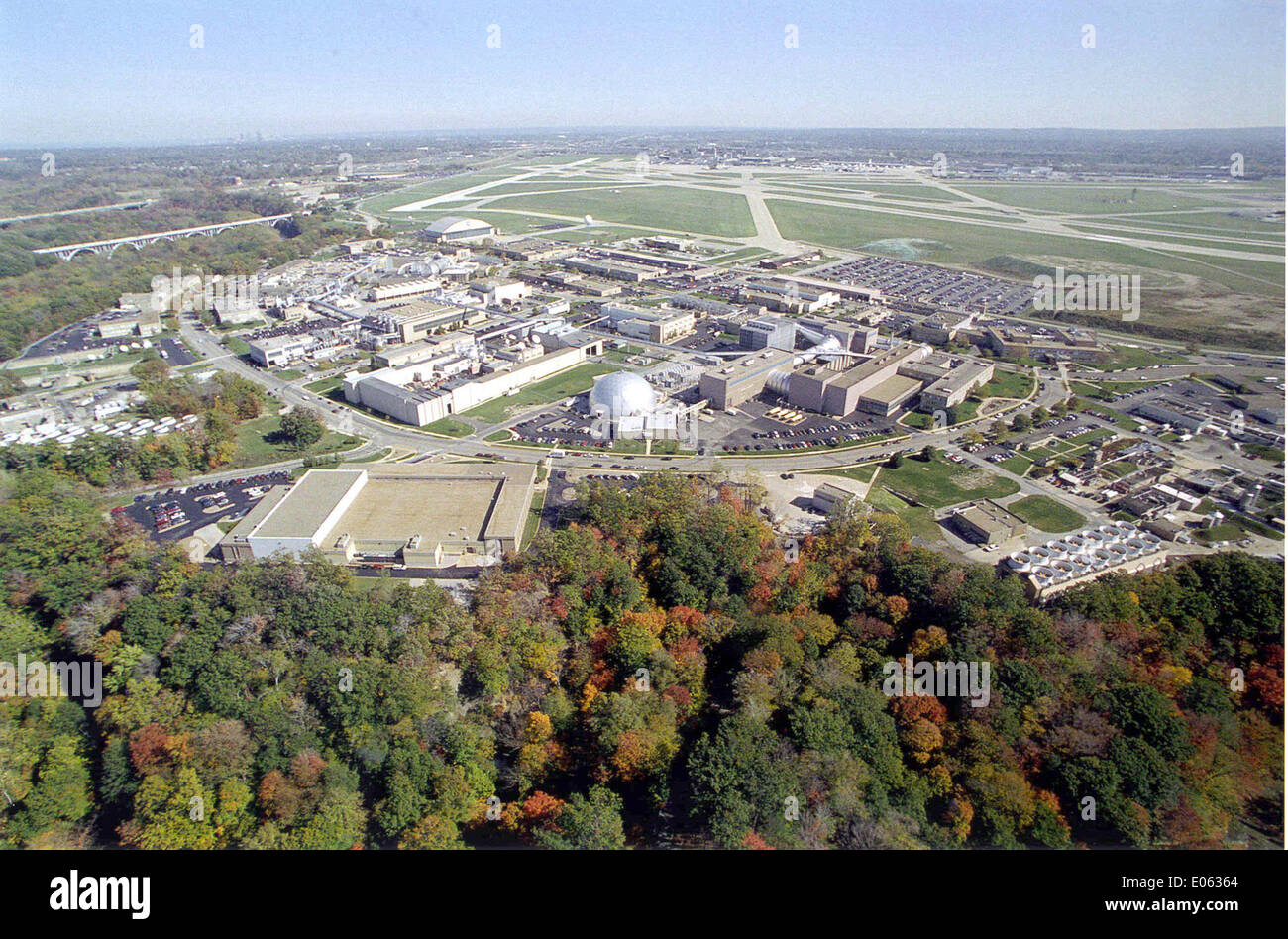 Reserach center hi-res stock photography and images - Alamy