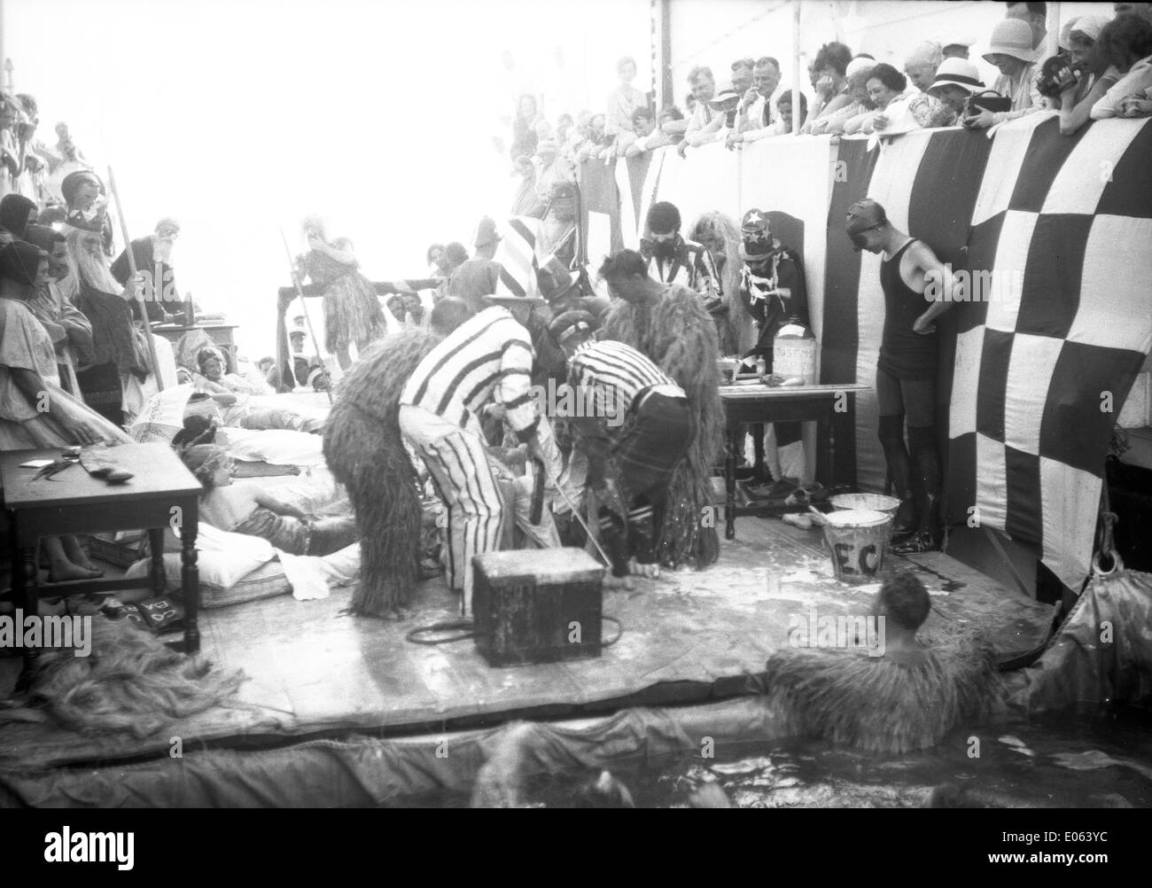 Line crossing Black and White Stock Photos & Images - Alamy