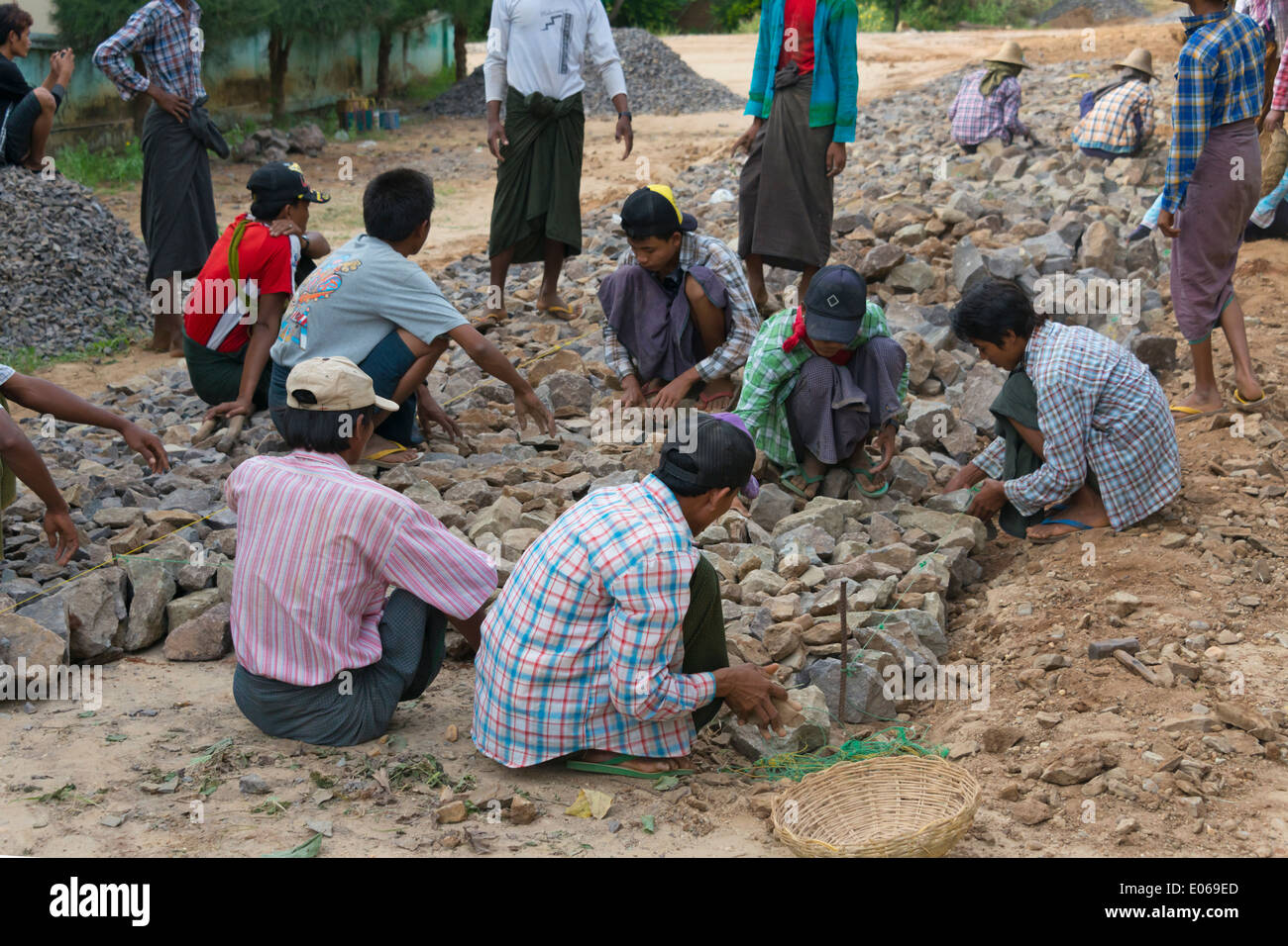 Myanmar hand hi-res stock photography and images - Alamy