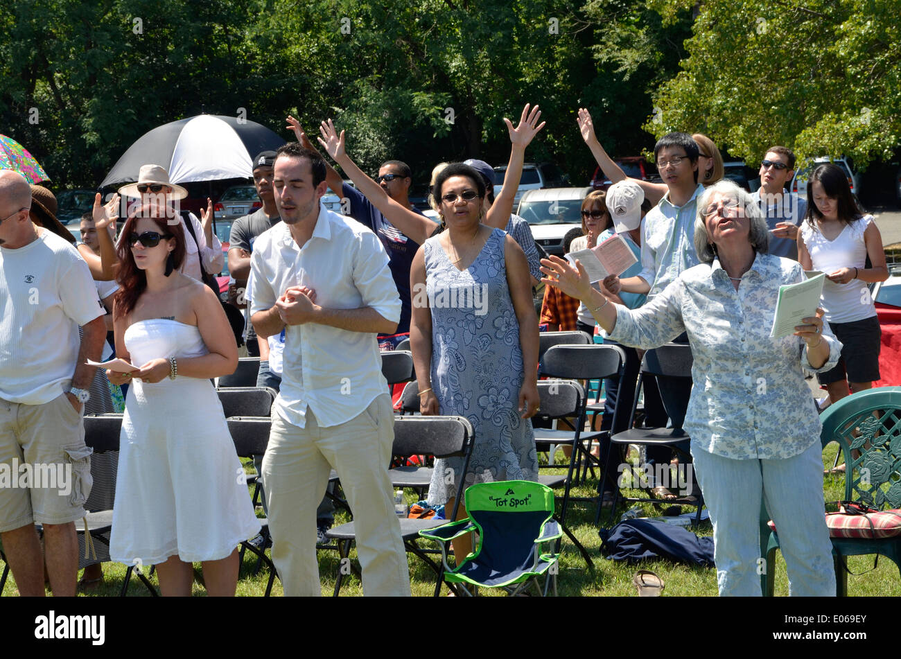 Religion worship church hi-res stock photography and images - Alamy