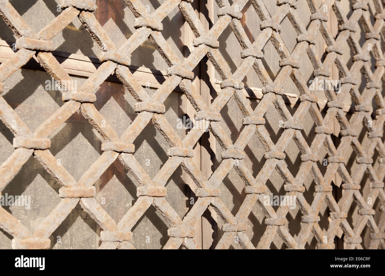 Old iron lattice hi-res stock photography and images - Alamy