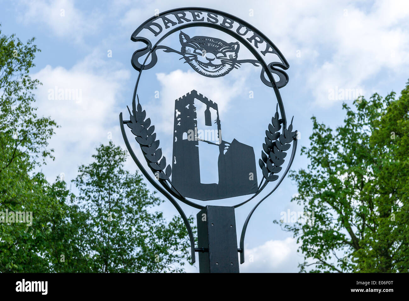 Daresbury lewis carroll hi-res stock photography and images - Alamy