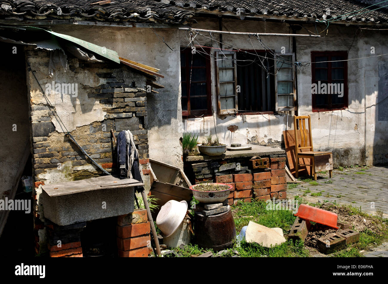 Domestic scene hi-res stock photography and images - Alamy