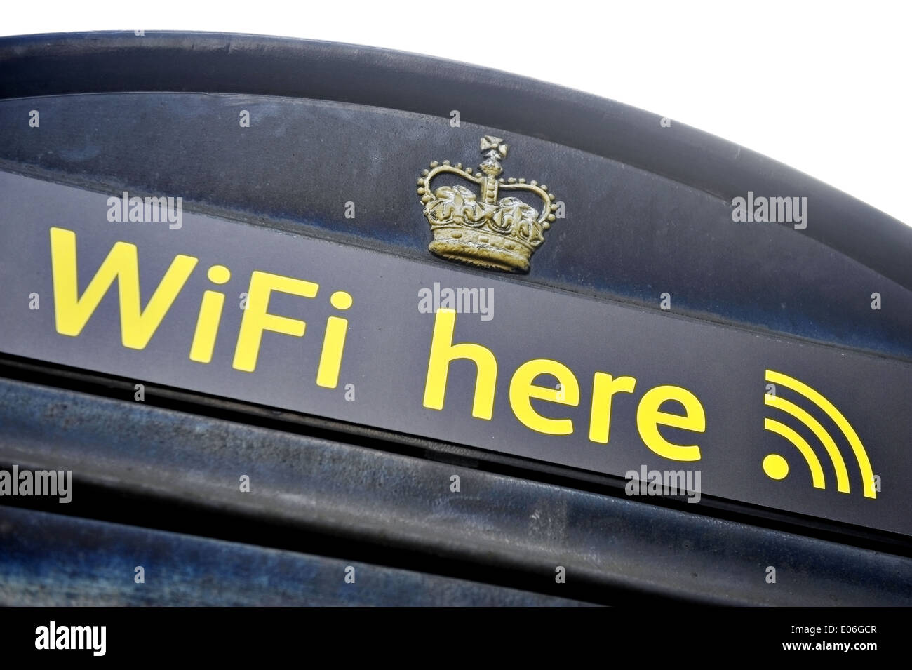 Wireless sign on a telephone booth Stock Photo - Alamy