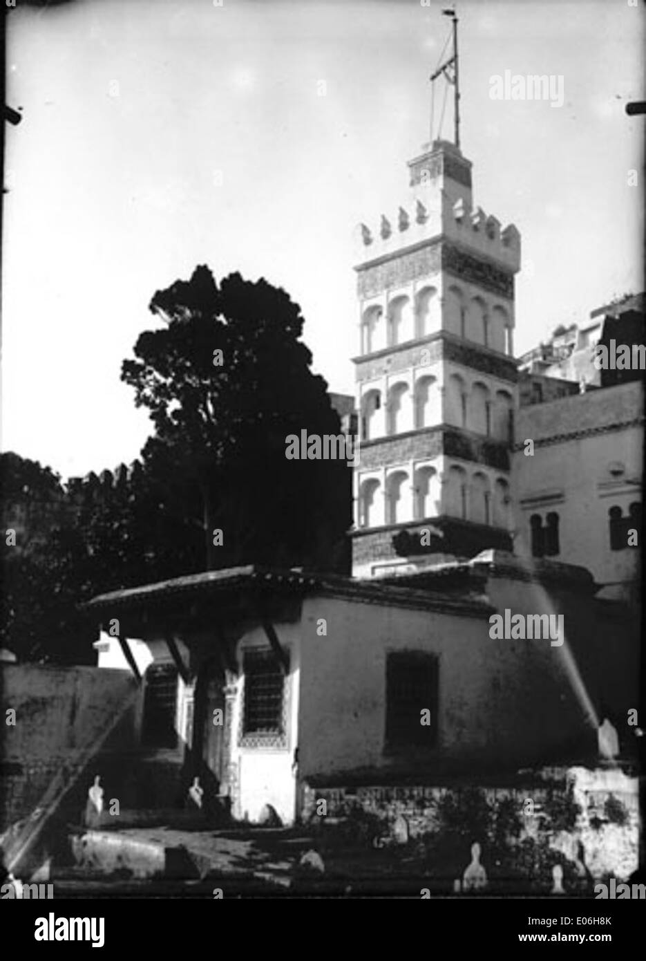 Algiers monument Black and White Stock Photos & Images - Alamy