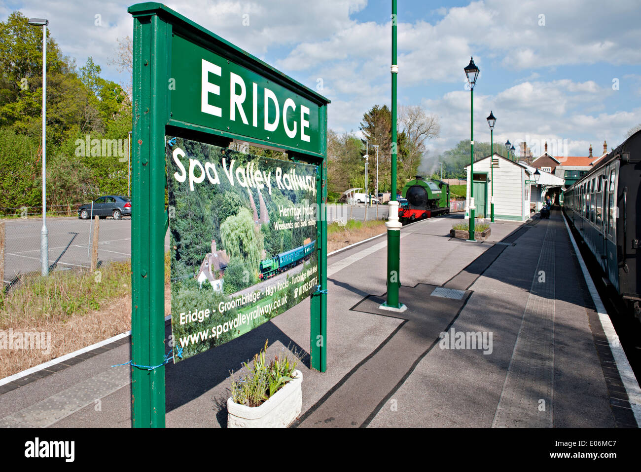 Eridge rail station hi-res stock photography and images - Alamy