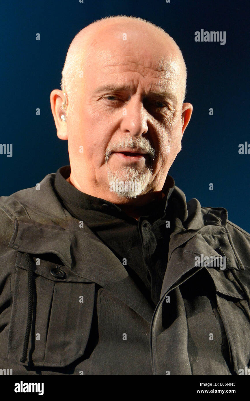 British singer Peter Gabriel performs in the TUI Arena in Hanover on 03 ...