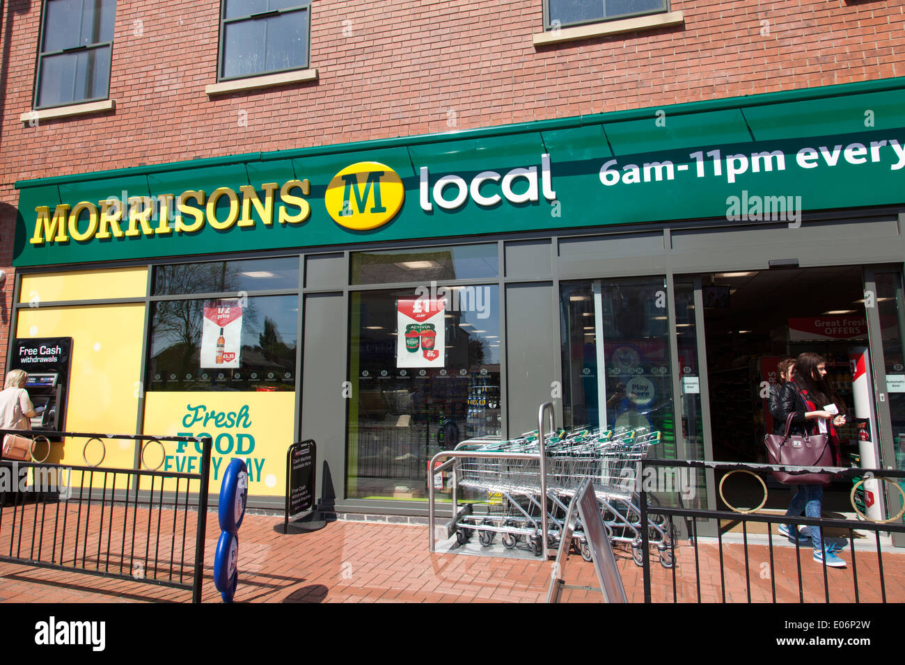 Morrisons local supermarket hi-res stock photography and images - Alamy
