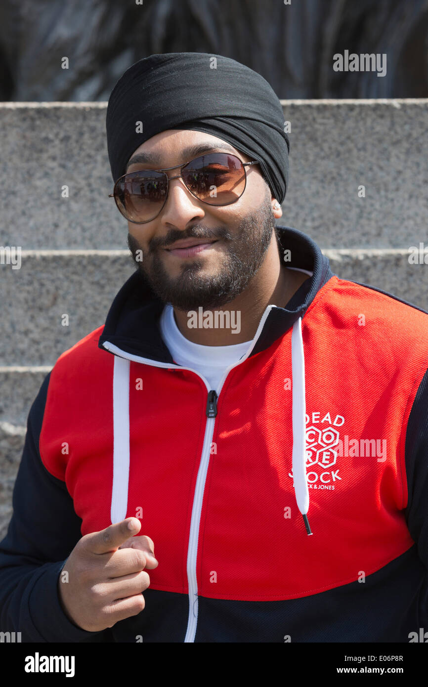 London, UK. 4 May 2014. Pictured: Singer San2. The Mayor's Vaisakhi ...