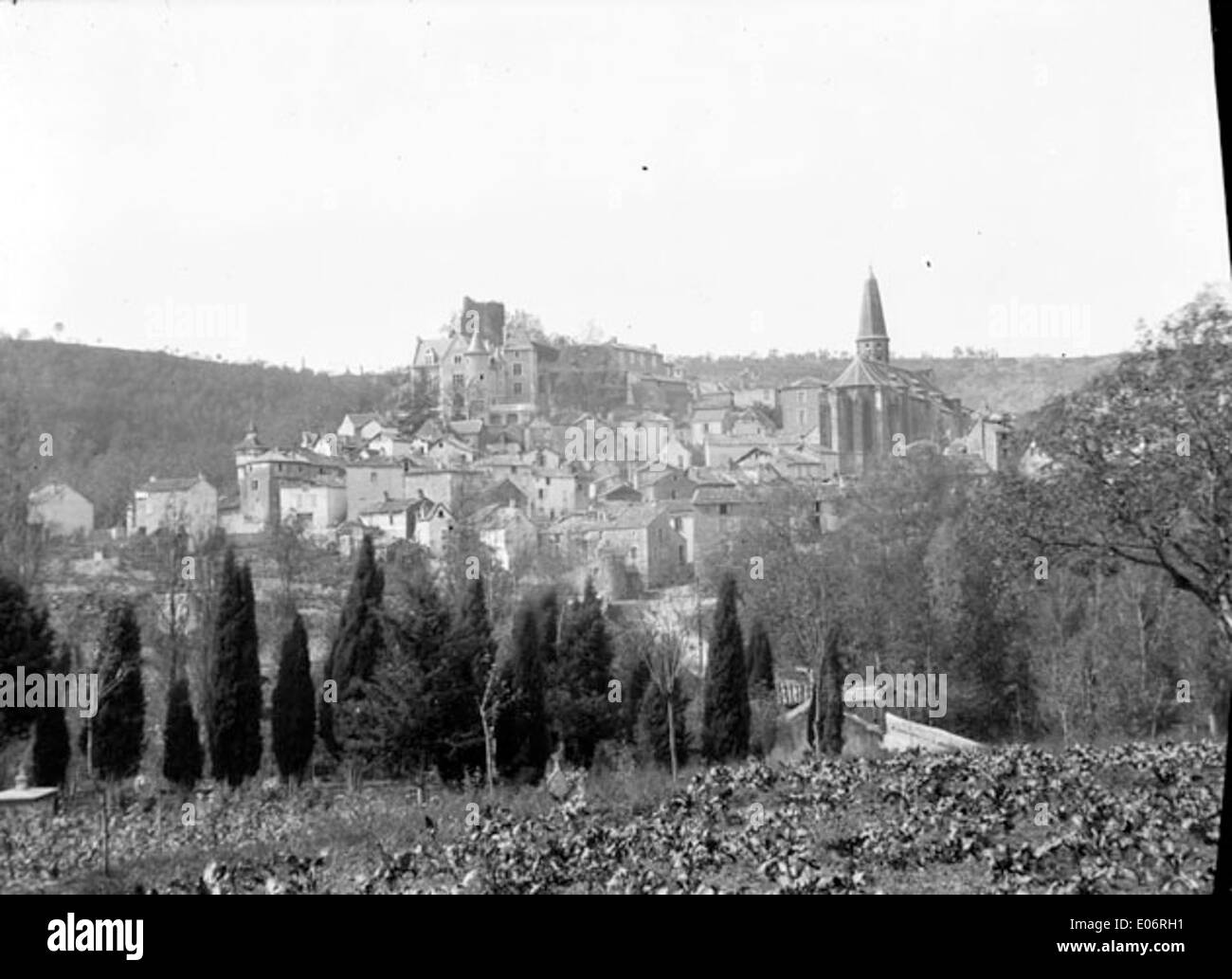Caylus Black and White Stock Photos & Images - Alamy
