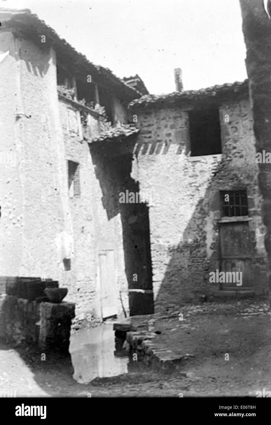Tarn et garonne rural architecture photograph hi-res stock photography ...