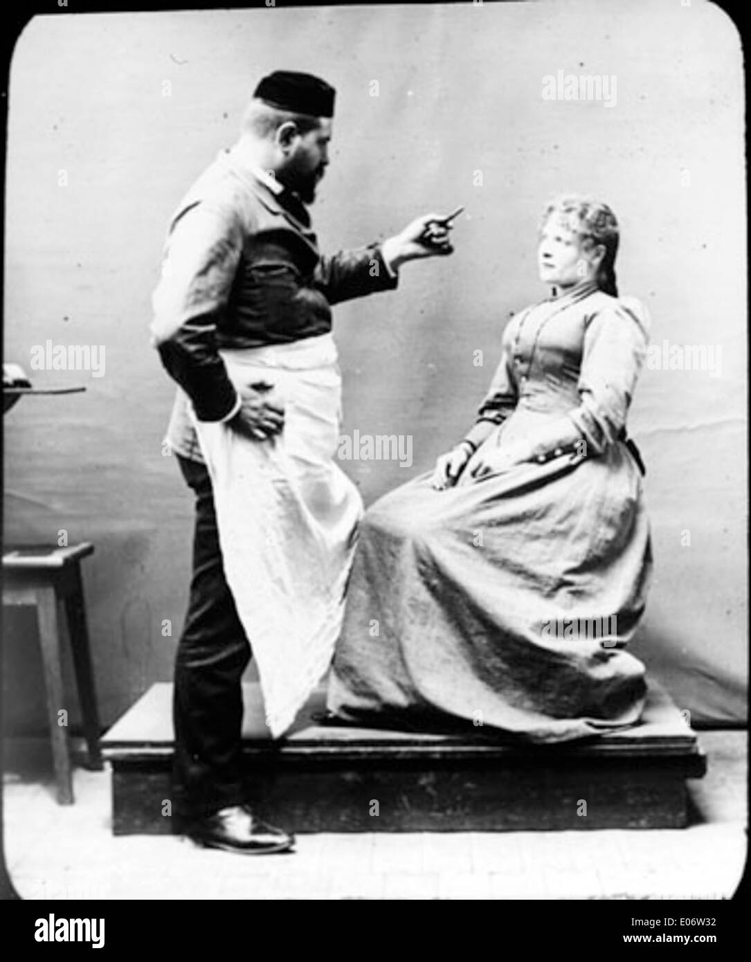 Hypnotization hi-res stock photography and images - Alamy