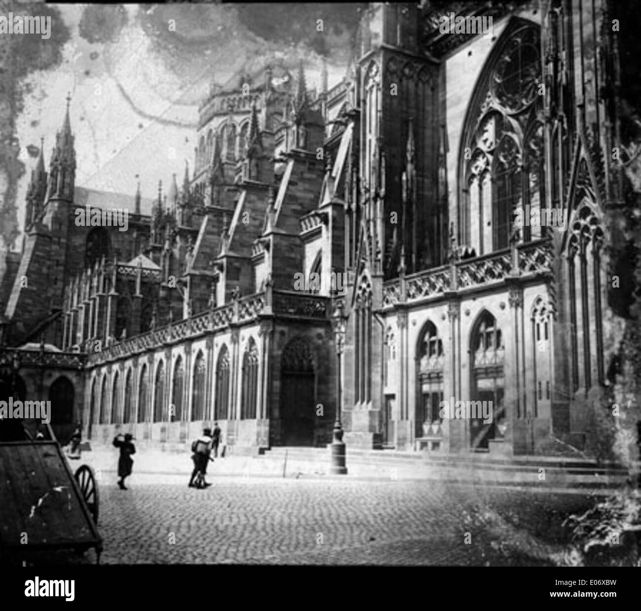 A photograph of the lateral facade of a cathedral, focusing on the ...