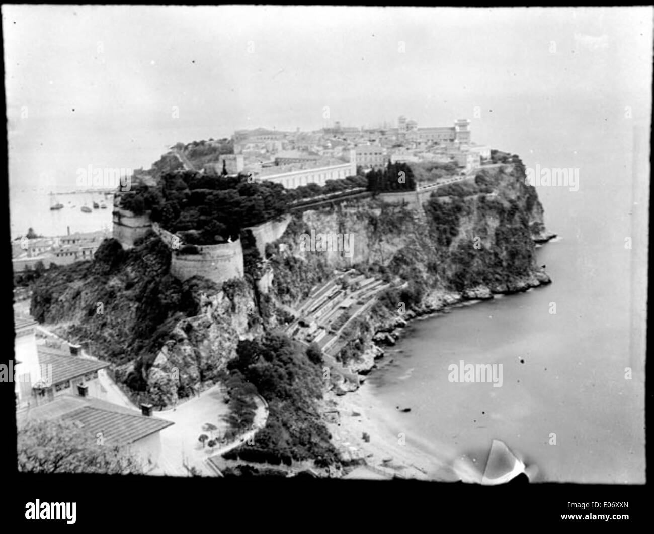 Natural view famous coast Black and White Stock Photos & Images - Alamy