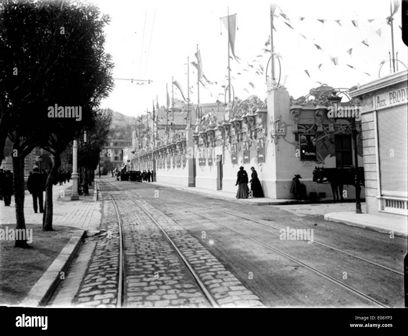 Photograph of the 1906 Monaco auto and boat exhibition, showcasing ...