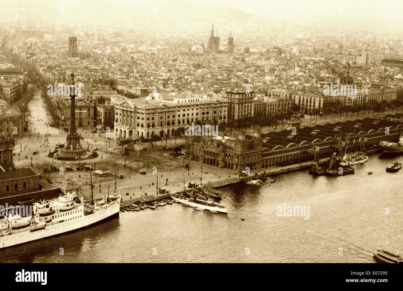 Spain 1930s hi-res stock photography and images - Alamy