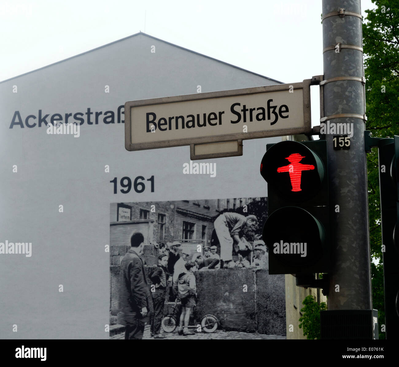 Berlin and bernauer strasse hi-res stock photography and images - Alamy