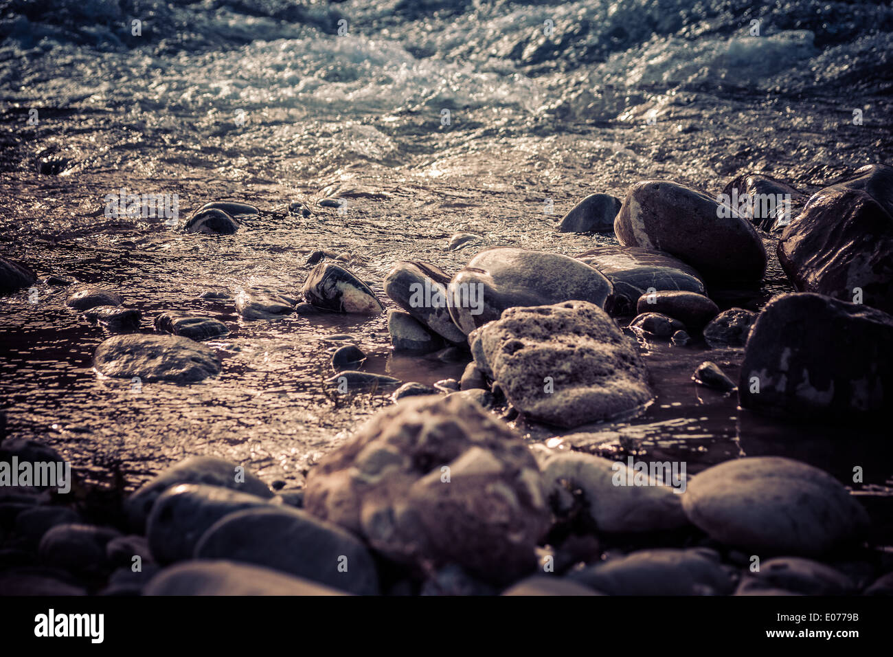 Riverside pebbles and stones hi-res stock photography and images - Alamy