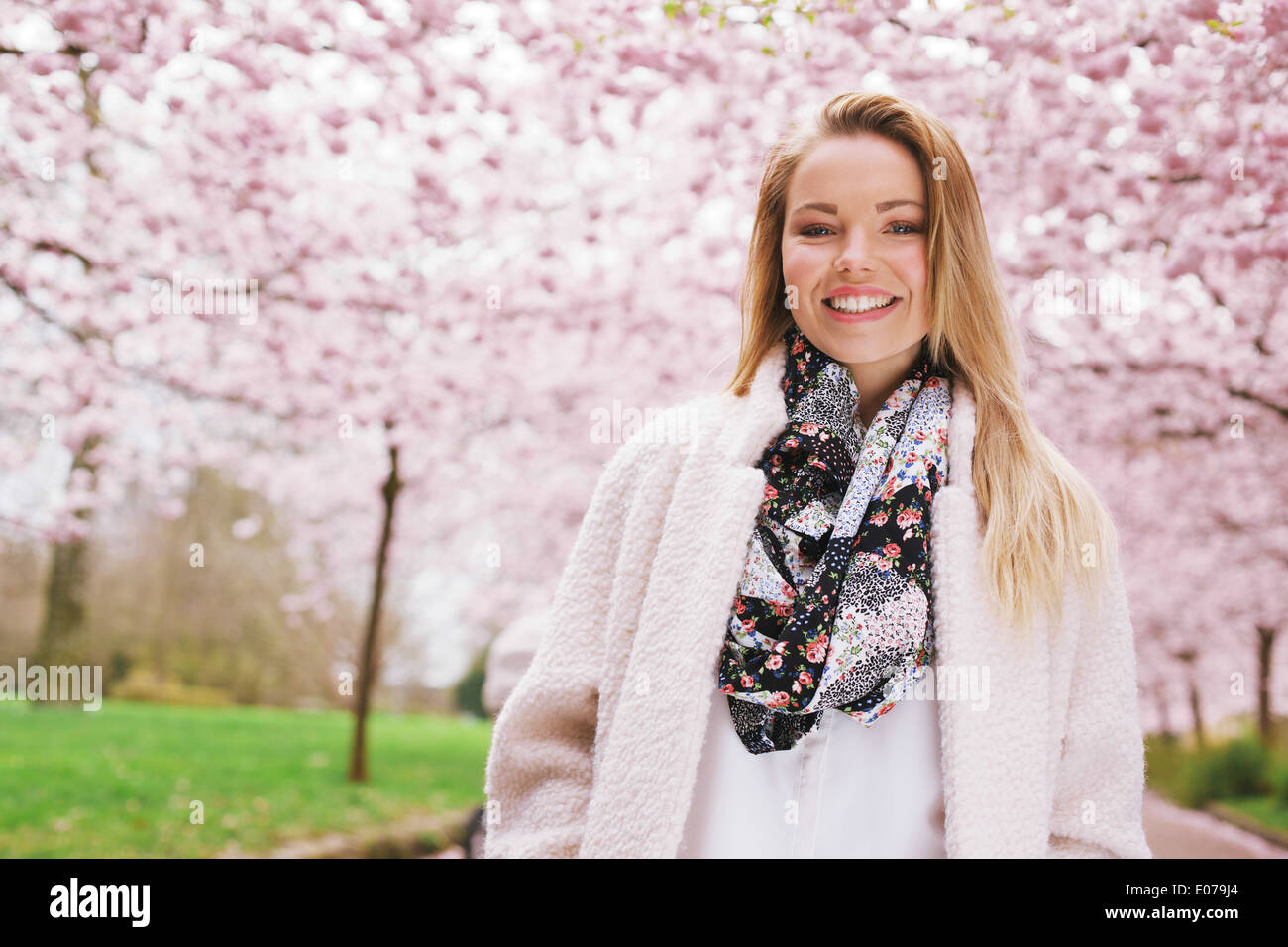 Beautiful happy smiling woman hi-res stock photography and images - Alamy