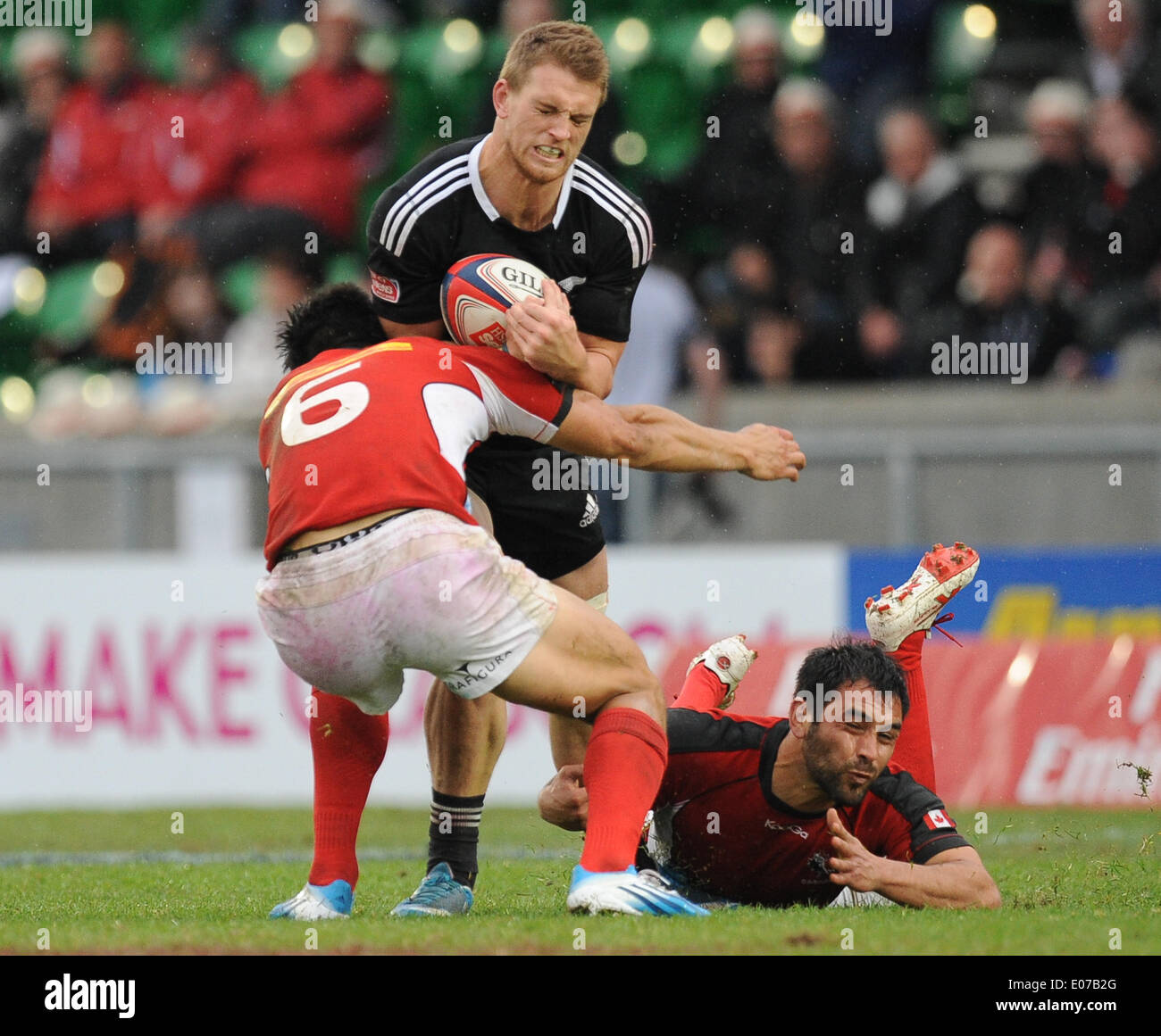Glasgow, Scotland, UK. 4th May 2014. Scott Curry of New Zealand is ...