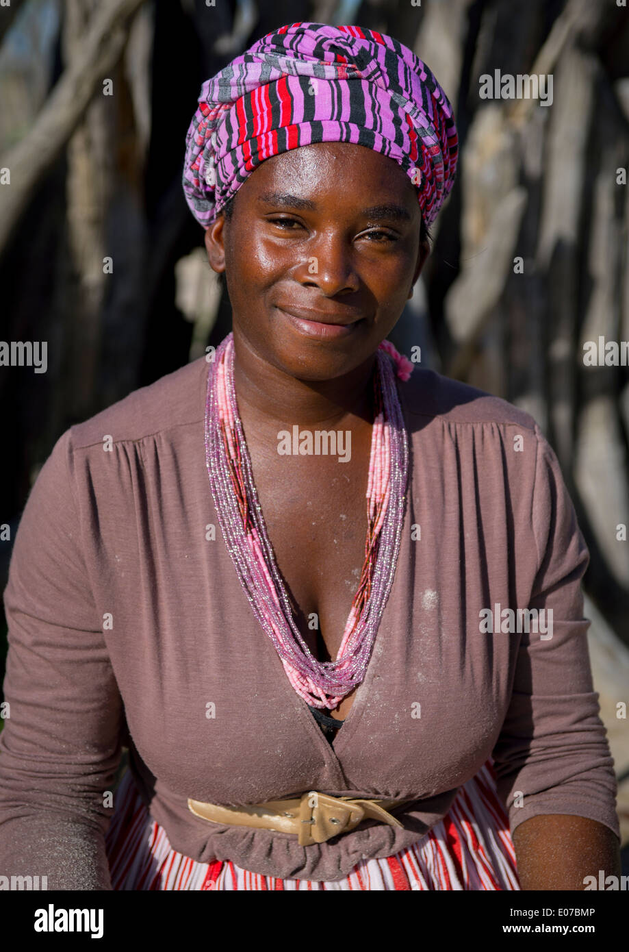 Ovambo women hi-res stock photography and images - Alamy