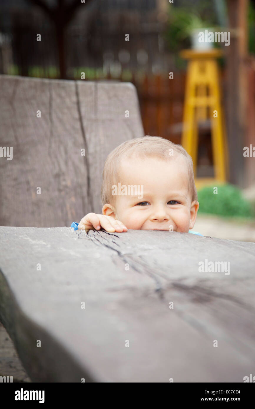 Behind the table hi-res stock photography and images - Alamy