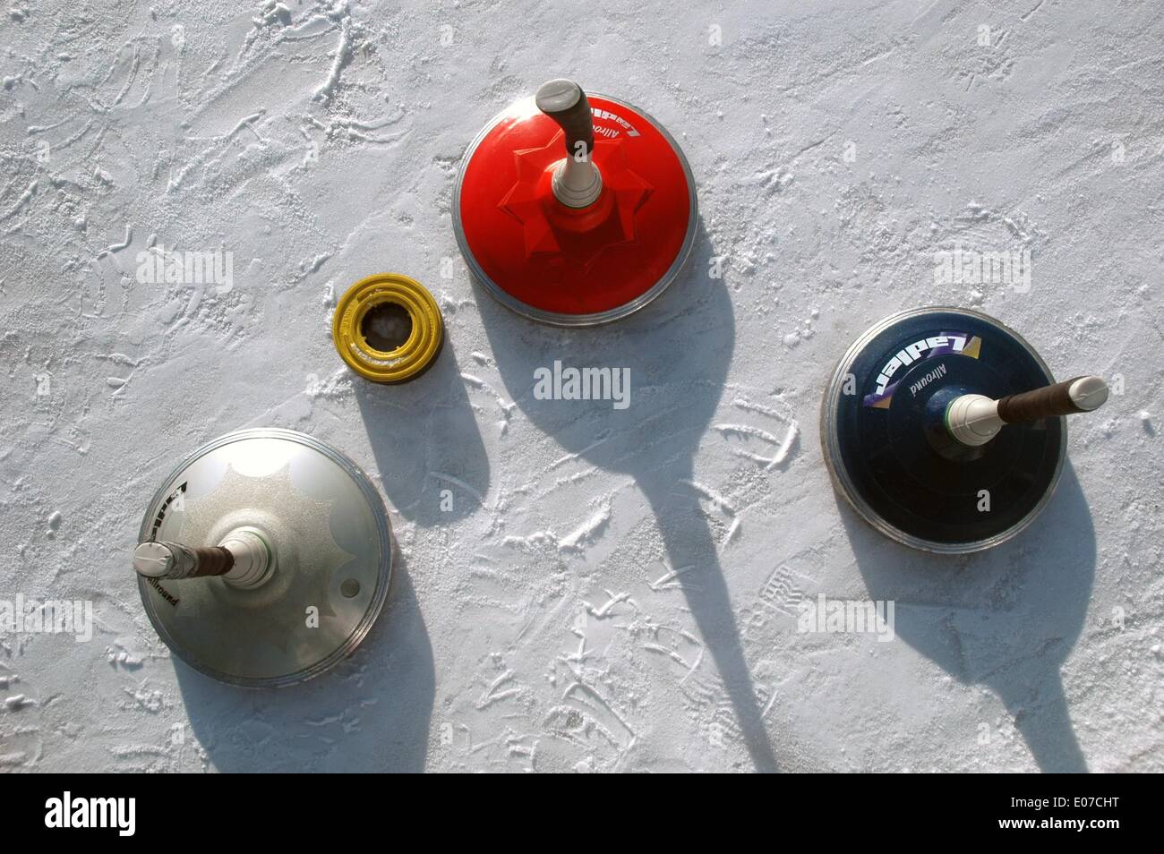 Eisstockscheiben hi-res stock photography and images - Alamy