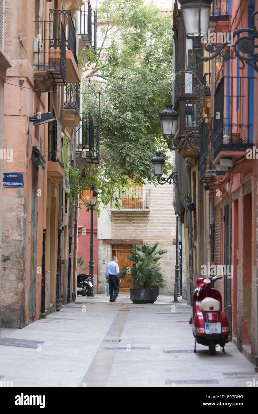 old town street in Valencia, 29.10.2013 Stock Photo - Alamy